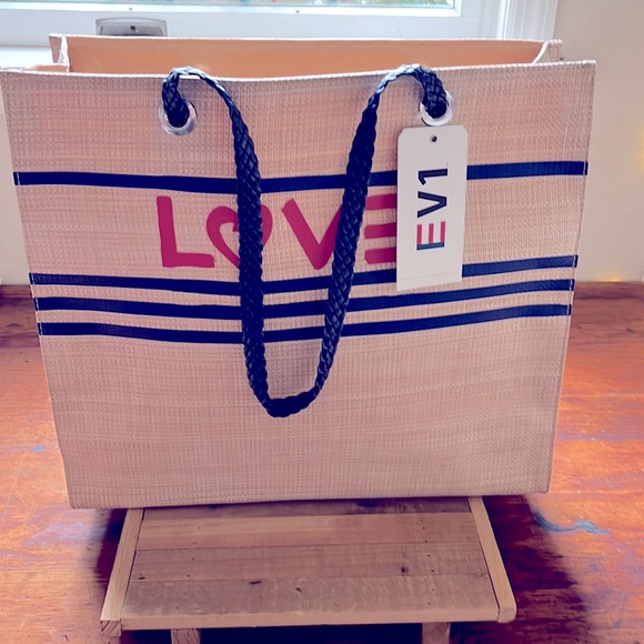EV1 | Bags | Love Tote By Ellen Beige Faux Leather Wnavy Braided Handle ...